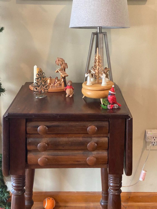 Hidden Treasures: Preserving the Stories Behind Family Heirlooms – The ...